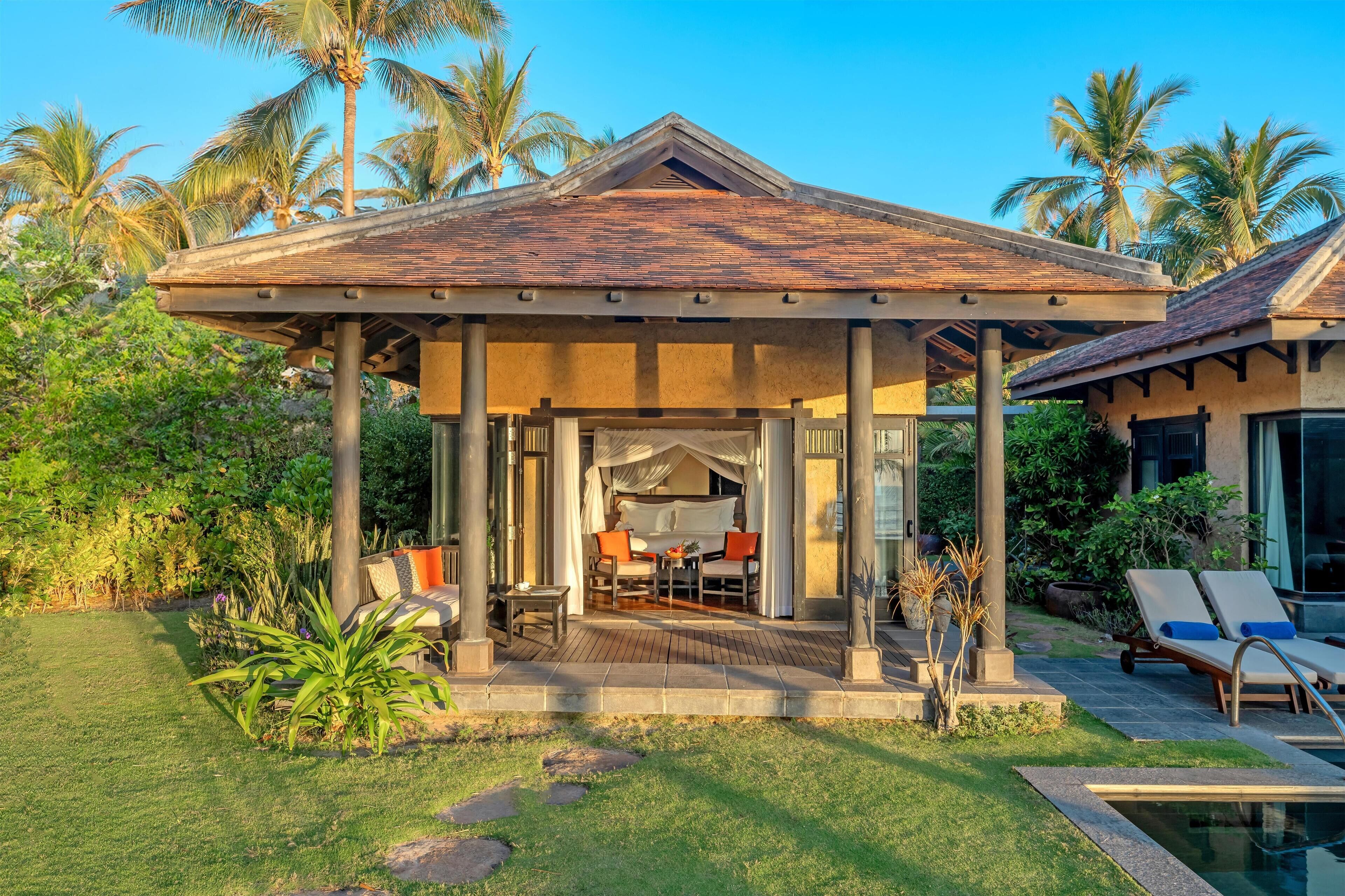 Suite, 2 quartos | Minibar, cofre no quarto, secretária, cortinas/cortinados opacos 