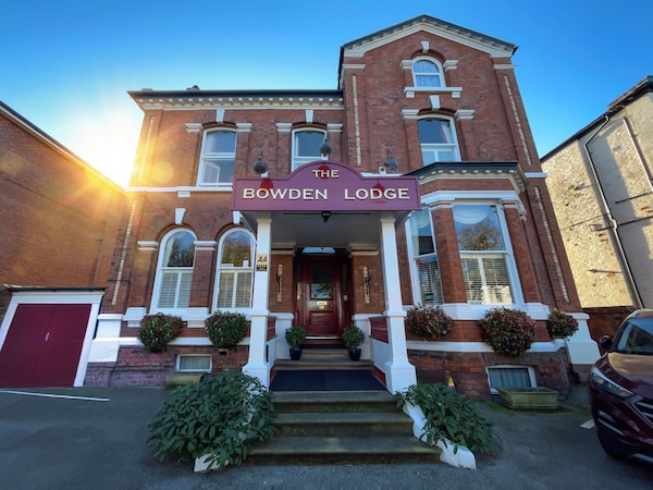 Bowden Lodge Hotel - Southport