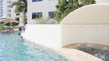 Piscina exterior