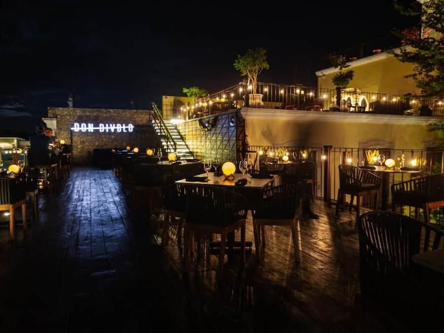 Café da manhã, almoço e jantar