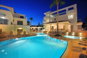 Piscina exterior 