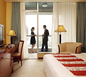 Quarto Standard, Vista | Edredons de pluma, frigobar, cofres nos quartos, escrivaninha