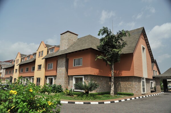Leola Hotel Lkeja - Lagos