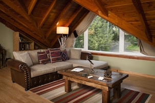 Penthouse, 1 cama king-size | Vista do quarto