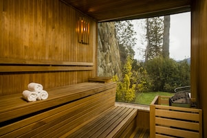 Sauna, tratamentos corporais, aromaterapia, 2 salas de tratamento