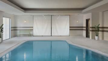 Piscina interior