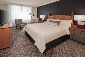 Roupas de cama premium, edredons de pluma, cofres nos quartos