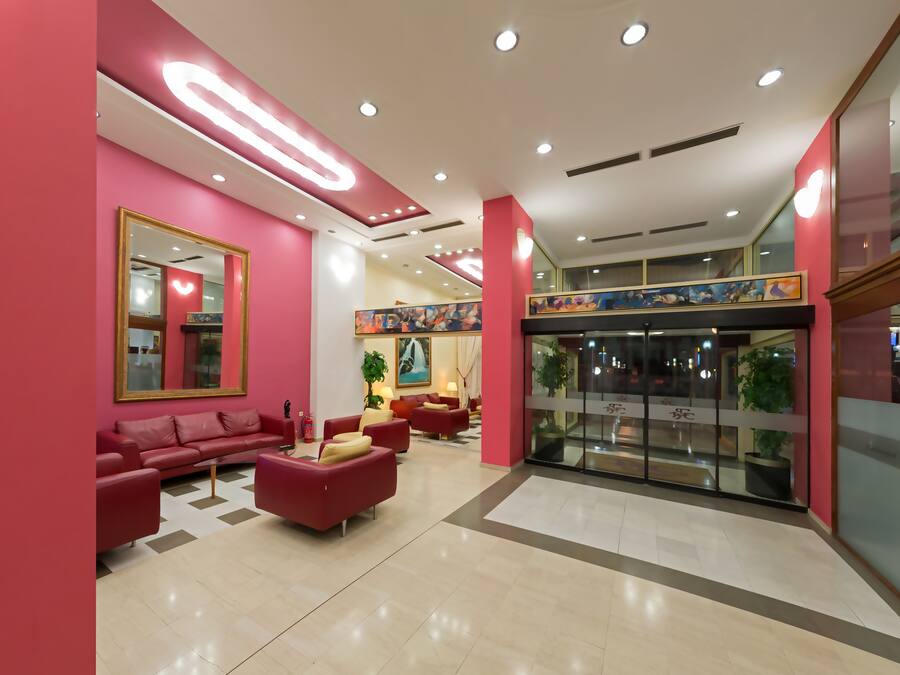 Área de estar no saguão