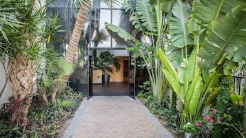 Entrada do alojamento