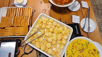 Buffet de pequeno-almoço