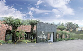 Fachada da propriedade