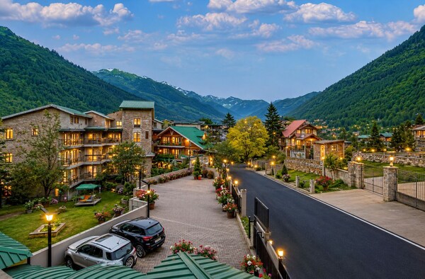 Sterling Manali - Manali