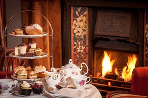 Pequenos-almoços e jantares servidos