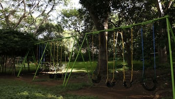Área de recreio para crianças (ao ar livre)