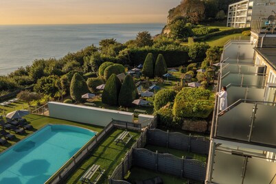 Luccombe Hall Hotel
