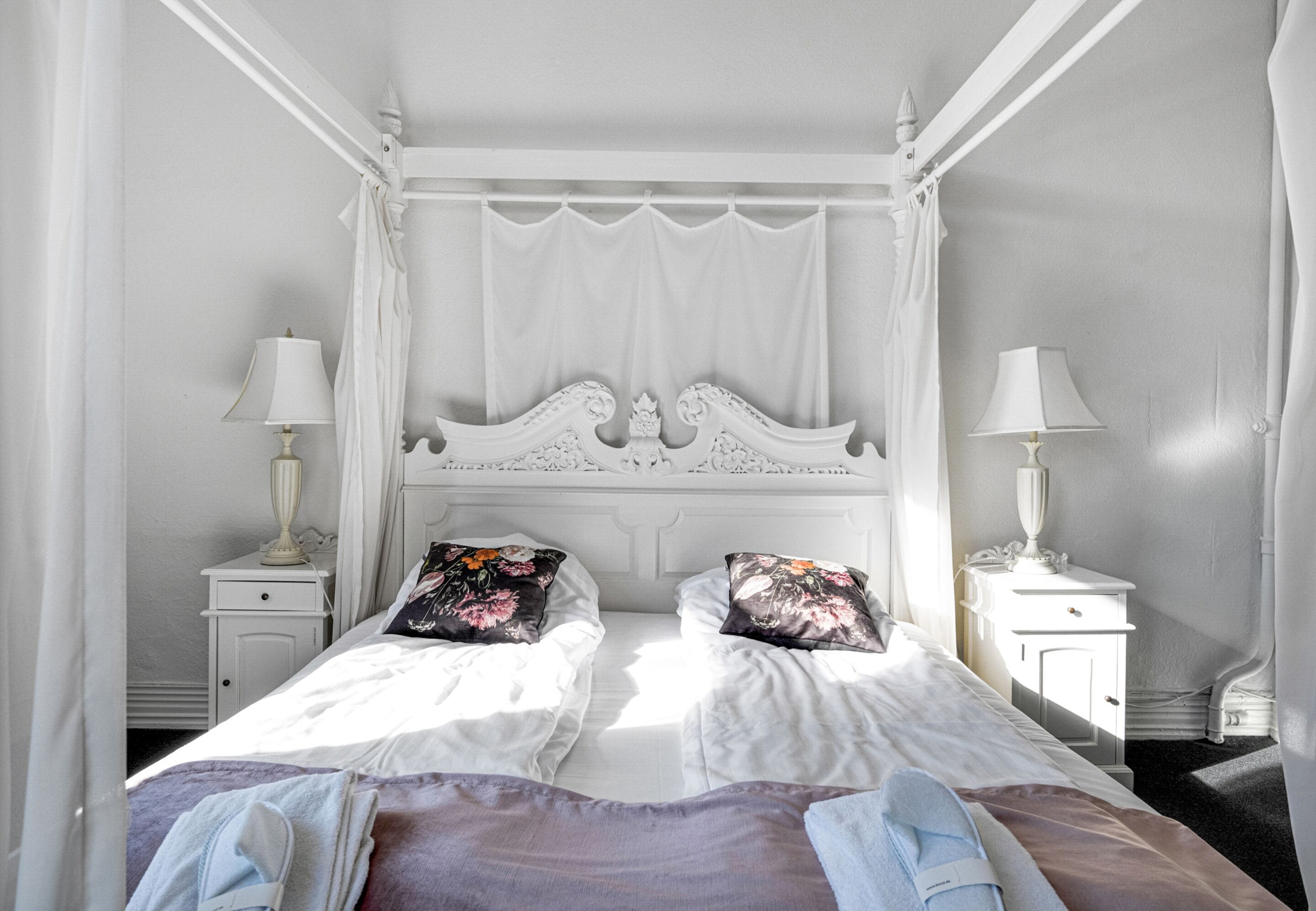 Quarto standard | Individualmente decorados, individualmente mobiliados, escrivaninha