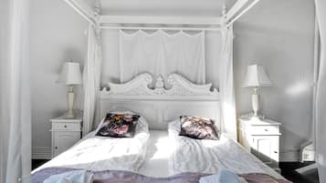 Quarto standard | Individualmente decorados, individualmente mobiliados, escrivaninha