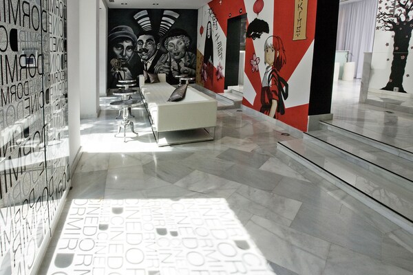 Dormirdcine Cooltural Rooms - Chamartín