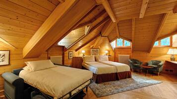 Quarto triplo premier, banheira | Roupas de cama premium, edredons de pluma, camas Select Comfort