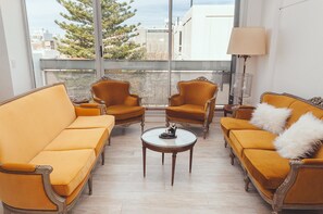 Loft | Sala | Televisor, leitor de DVD 