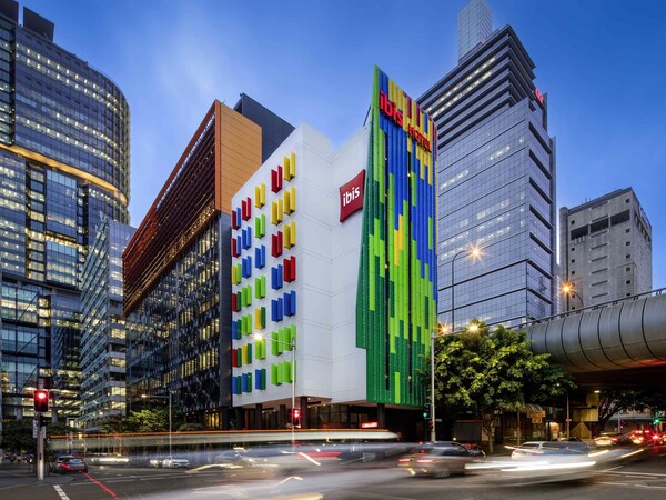 Ibis Sydney Barangaroo Hotel - Sydney