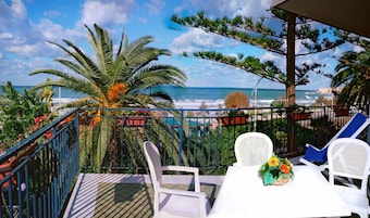 Suite Panorâmica, vista para o mar | Varanda