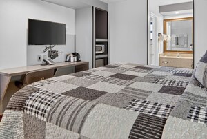 Quarto standard, 1 cama King | Escrivaninha, ferros/tábuas de passar roupa, Wi-Fi de cortesia