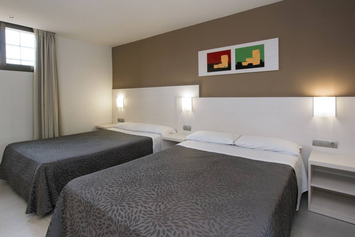 Cofre no quarto, Wi-fi grátis, roupa de cama fornecida 