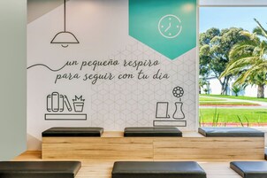 TV de tela plana 50 polegadas com canais digitais, TV, filmes recentes