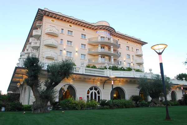 Hotel Palace - Milano Marittima