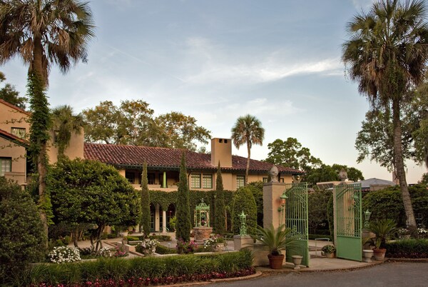 Club Continental - Jacksonville, FL