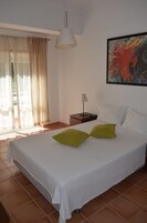 Apartamento, 1 quarto | Berços grátis, camas extras/dobráveis (sobretaxa), Wi-Fi de cortesia