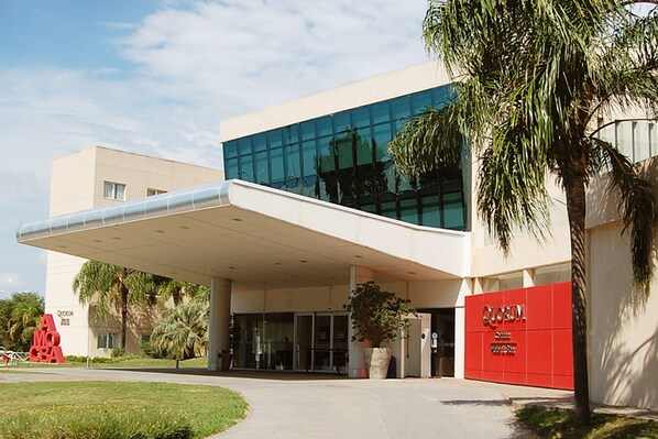 Quórum Cordoba Hotel - Resort Urbano en Córdoba - Hoteles.com