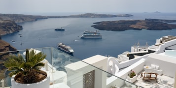 Grand Cave Suite - Caldera Sea view & Volcano View | Vista para a praia ou o mar