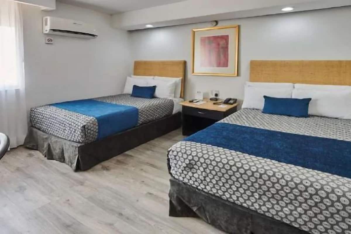 Roupa de alta qualidade, cofre no quarto, com decoração personalizada