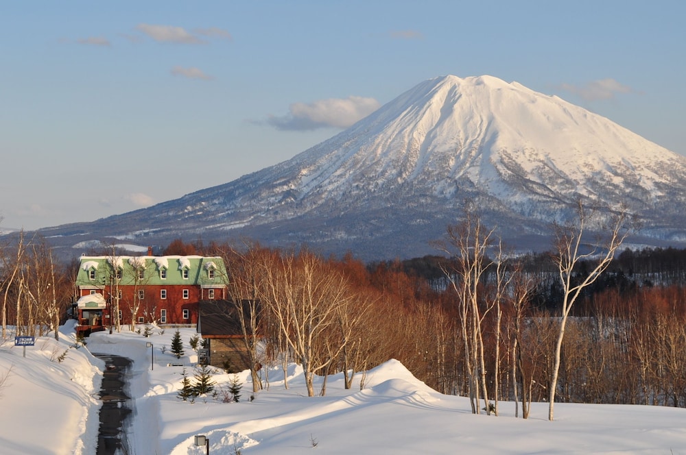Niseko Freedom Inn - Hokkaido