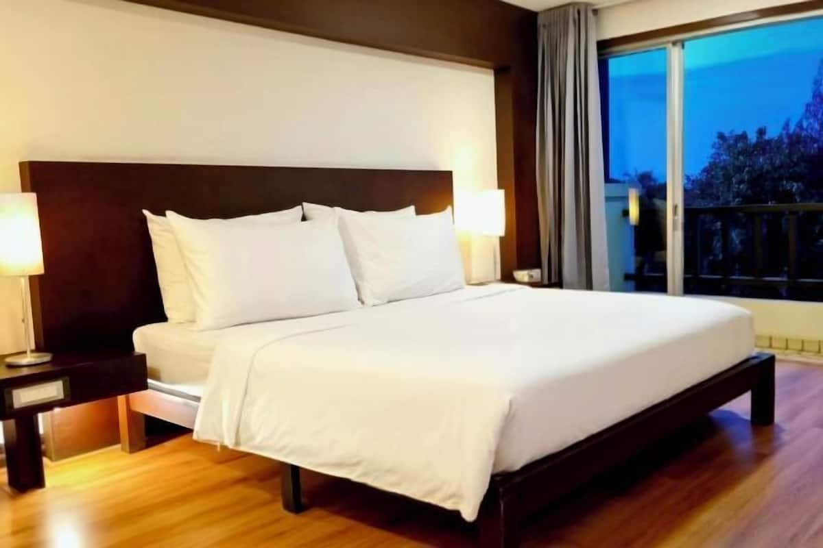 1 quarto, minibar, cofre no quarto, ferro/tábua de engomar