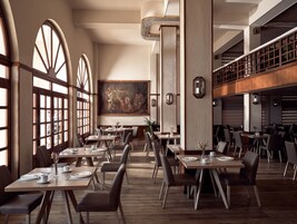 Café da manhã com buffet grátis todos os dias