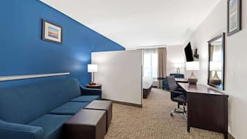 Suite, 1 cama king-size e sofá-cama, não fumadores | 1 quarto, lençóis de algodão egípcio, roupa de alta qualidade
