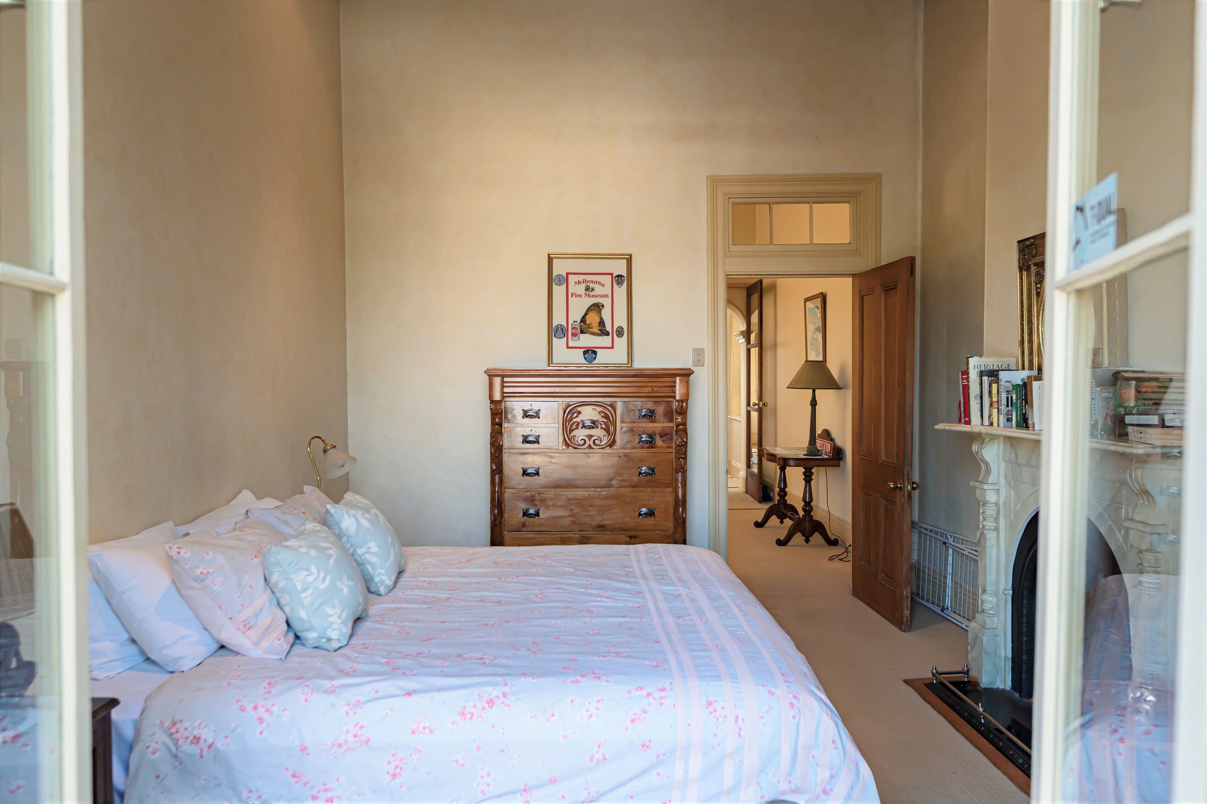 Apartamento premium, 2 quartos (Residency Penthouse) | Roupas de cama premium, camas com colchões pillow-top