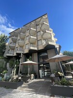 Fachada da propriedade