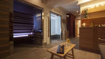 Sala(s) para tratamentos a casais, sauna, banheira de hidromassagem