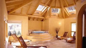 Sauna seca, banheira de hidromassagem, sauna a vapor