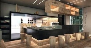 2 bares/lounges 