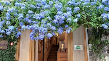 Entrada do alojamento