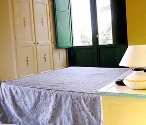 Secretária, Wi-fi grátis 