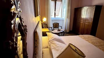 Quarto Standard | Com decoração personalizada, com mobília individualizada, Wi-fi grátis