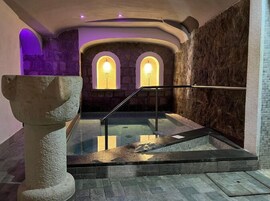 Piscina interna, piscina externa