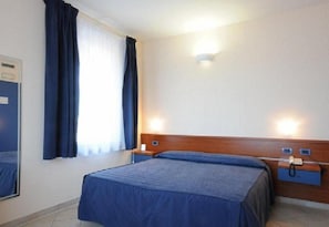 Quarto Duplo ou Twin, terraço | Roupa de alta qualidade, minibar, secretária 