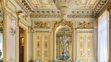 TV de tela plana, pisos aquecidos